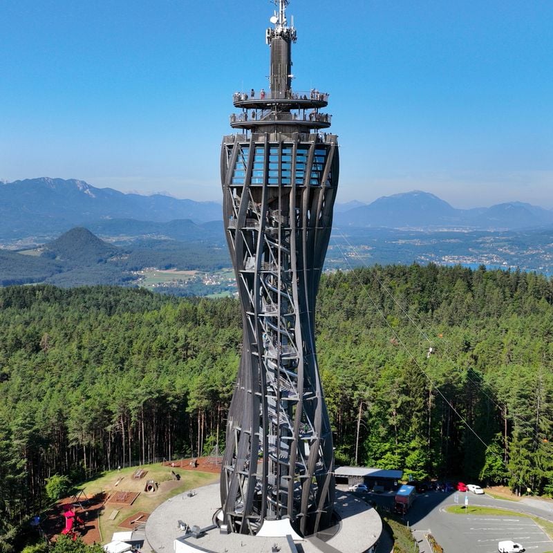 Pyramidenkogel Tower - Tour d'observation en bois à Keutschach am See ...