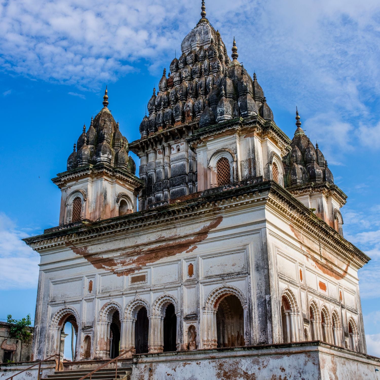 Pancha Ratna Shiva Temple - Templo hindú en el Distrito de Rajshahi ...