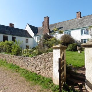 Bratton Court - Grade I listed building in United Kingdom