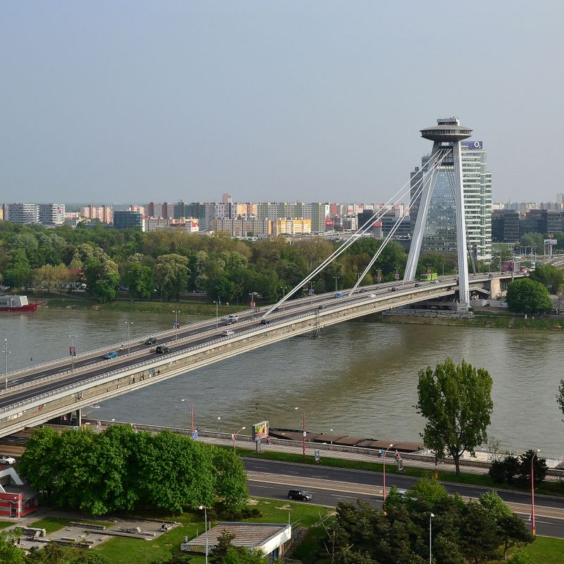 Pont du Soulèvement national slovaque - Pont à haubans à Bratislava ...