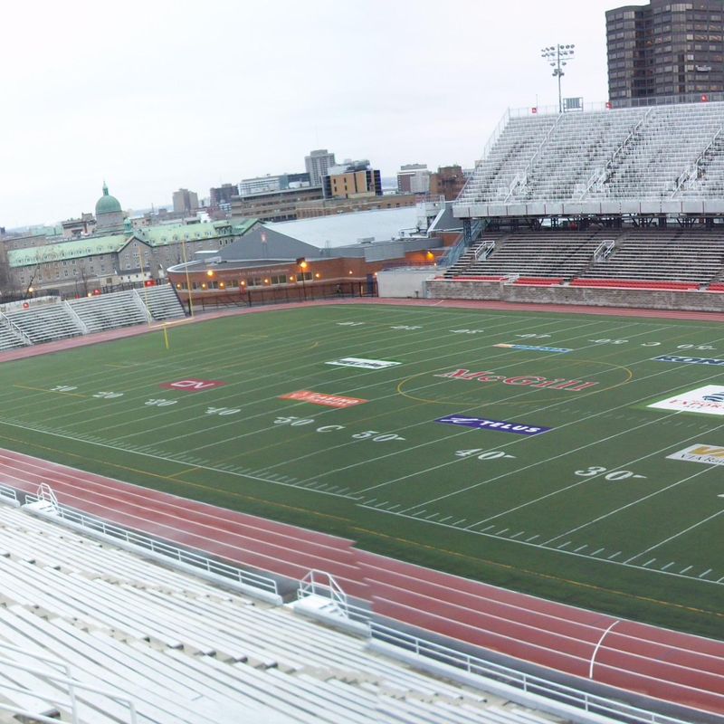 Stade Percival-Molson - Stade de football au centre-ville de Montréal ...