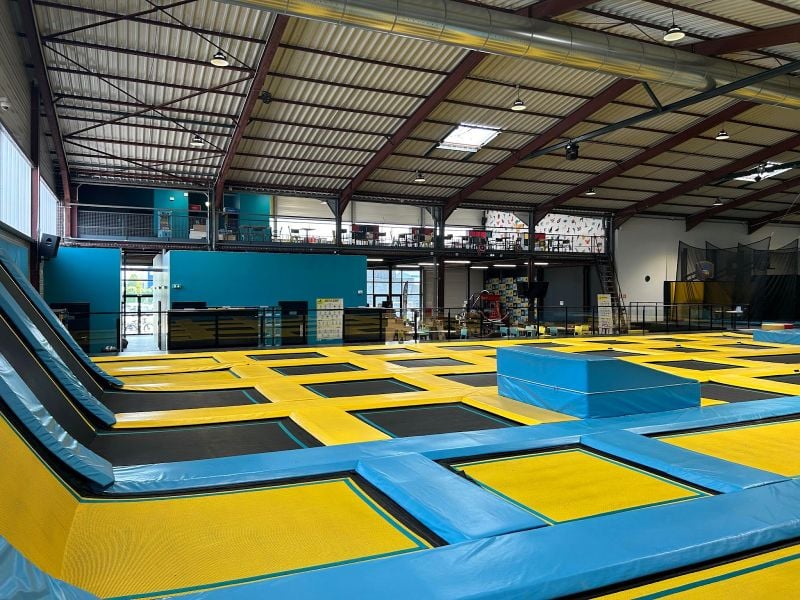 Trampoline Park Nantes Atlantis - Parc de trampolines à Saint-Herblain ...