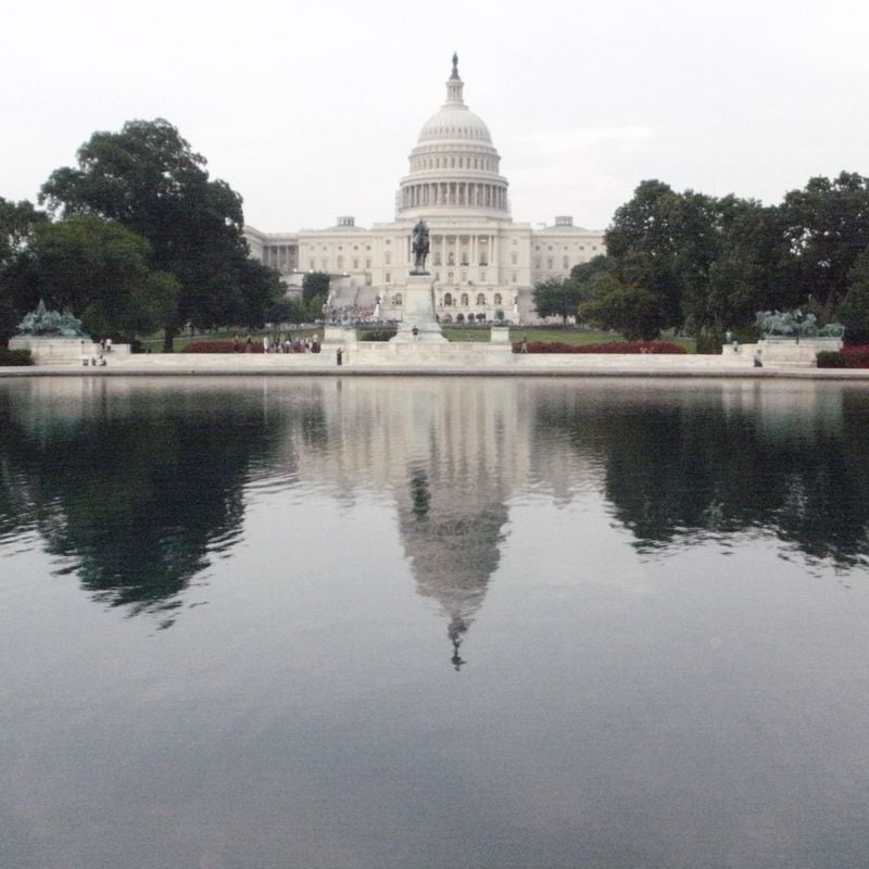 Capitol Reflecting Pool - Bassin réfléchissant dans le Complexe du ...