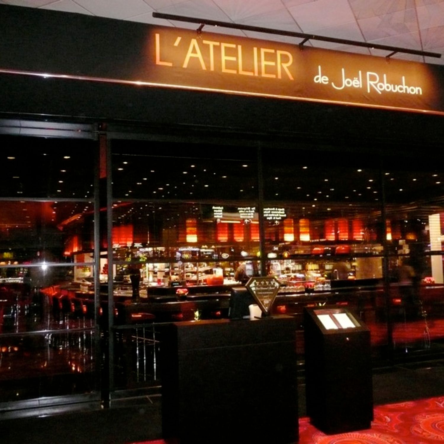L'Atelier de Joël Robuchon - Saint-Germain - Restaurant gastronomique ...
